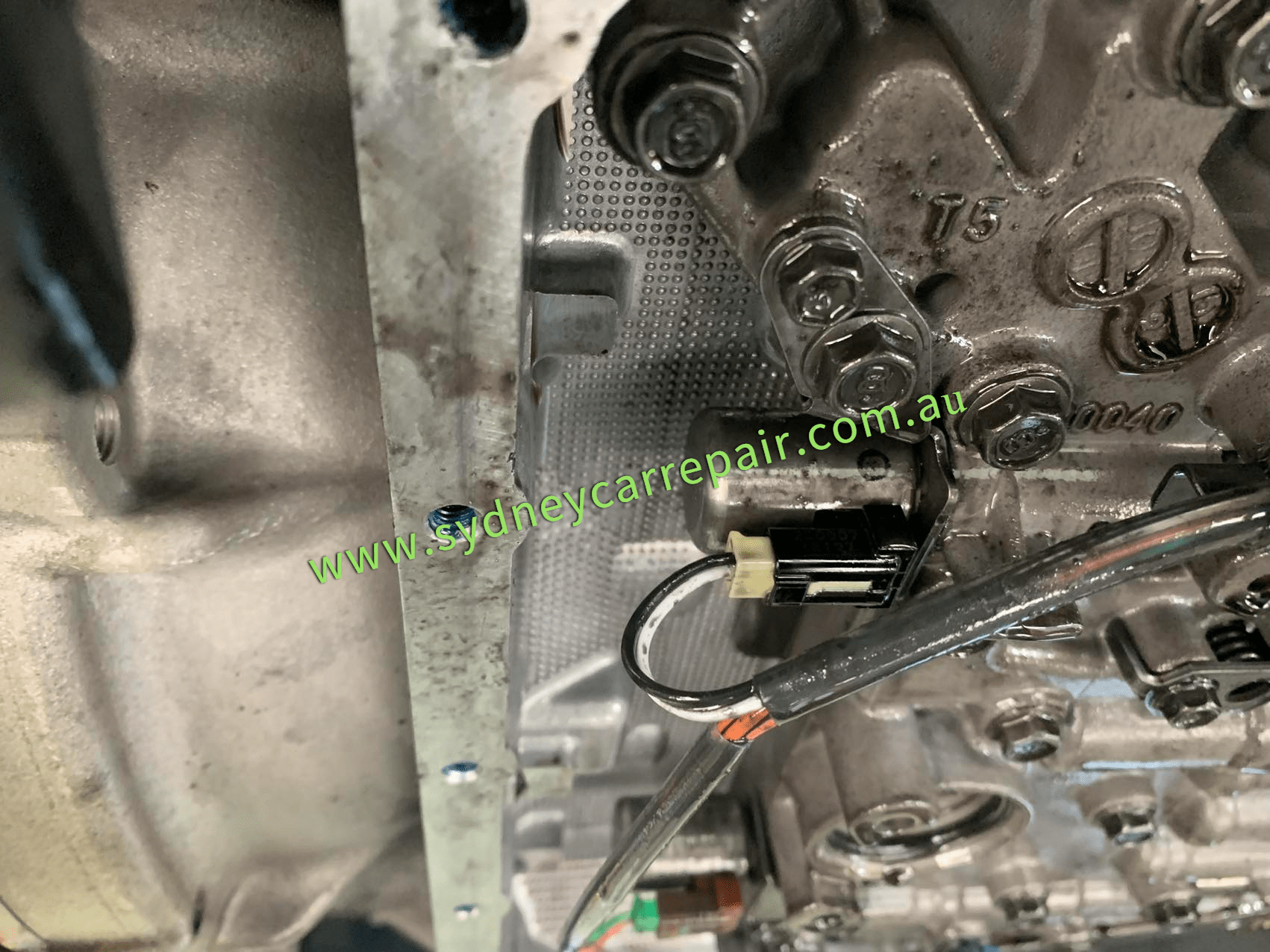 How to change automatic transmission fluid and filter - 0404 096 583